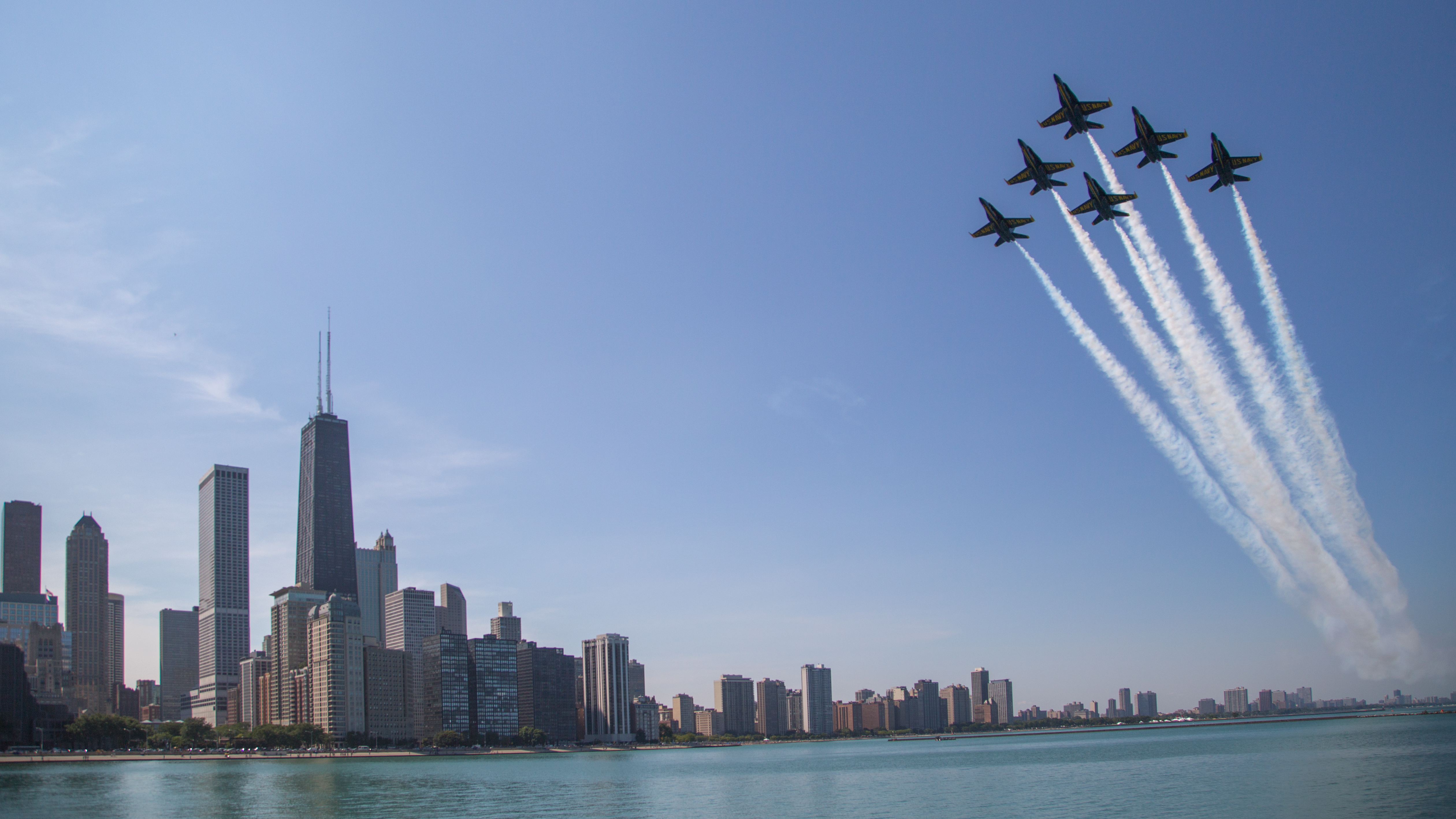 Blue Angels over Chicago by Lev Kaytsner | Fstoppers