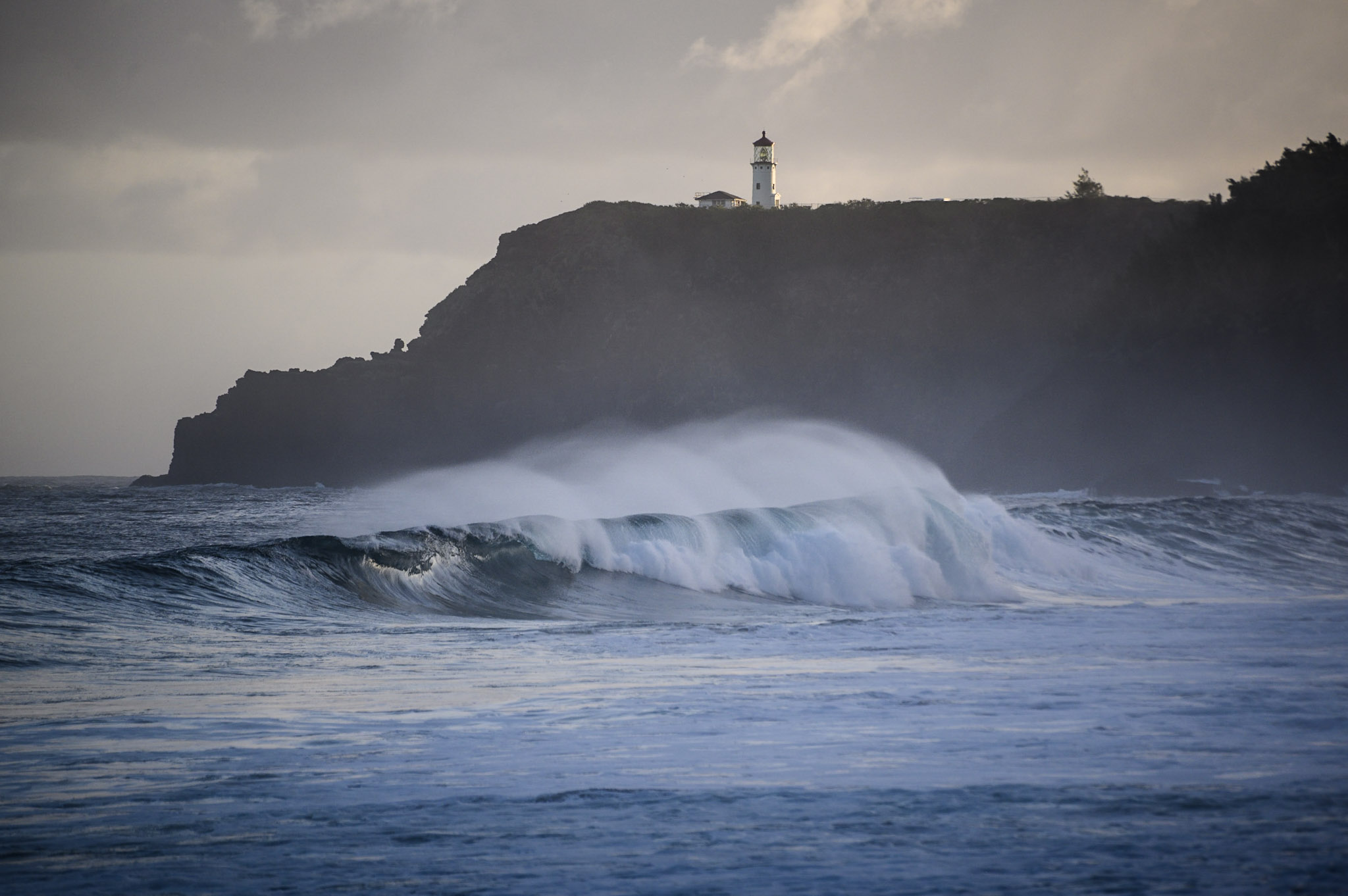 Waves and Lighthouse by Matt DeVries | Fstoppers