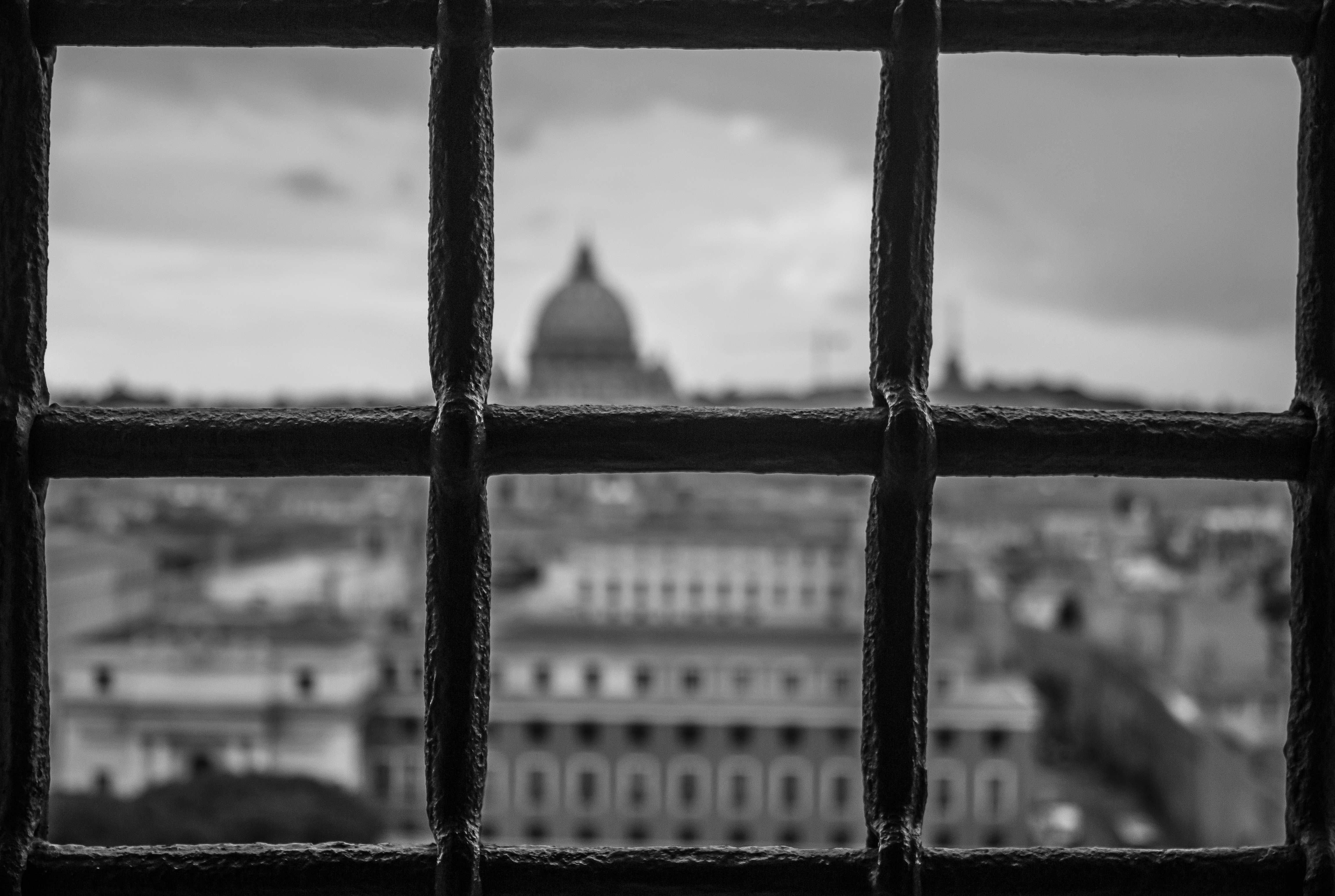 Rome Window by Lewis Moorhead | Fstoppers