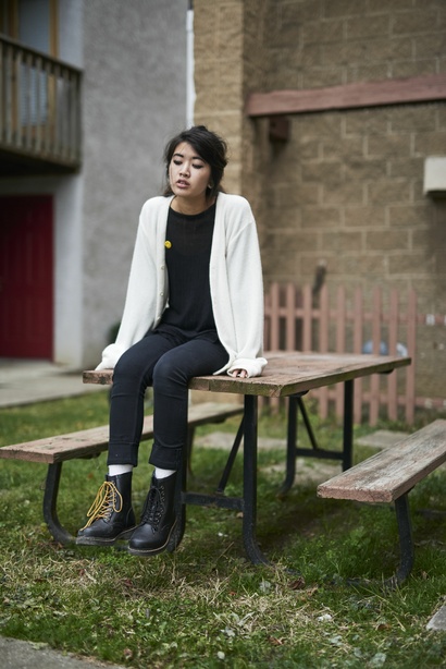 Understanding Light: Large Light Sources and How To Use Them | Fstoppers