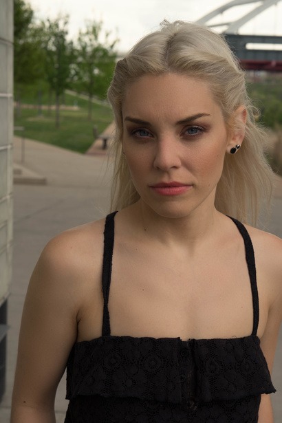 Flash Photography for Beginners: How to Take Amazing Portraits With On ...