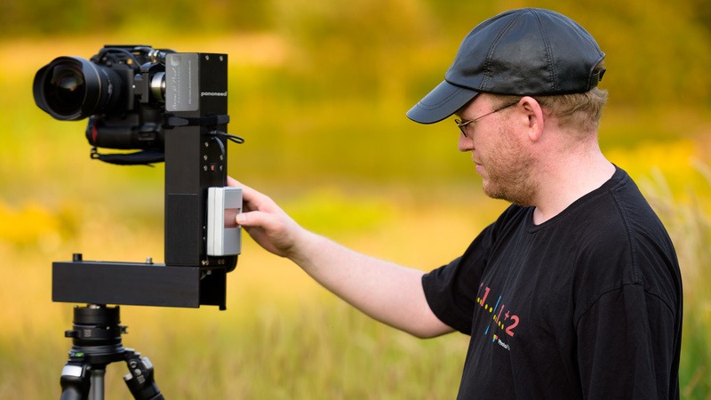 The VAST Project: How to Capture and Edit Artistic Gigapixel ...