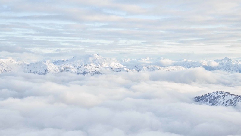 The 100-Megapixel Medium-Format Photo Series Taken While Hanging Out of ...