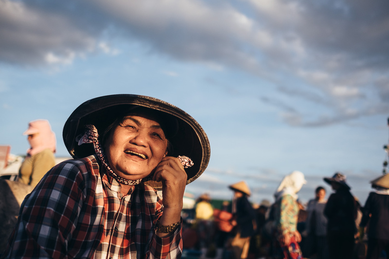 Five Ways to Use the Sunrise for Photography of People | Fstoppers