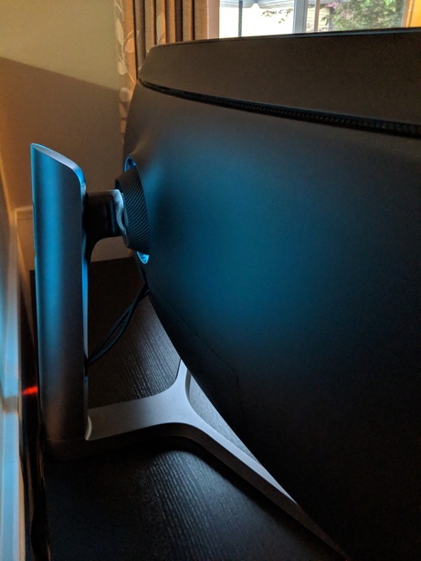 Fstoppers Reviews the Massive 49-inch Curved Samsung Monitor That Is ...