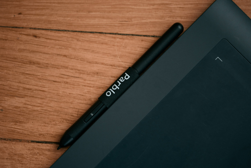 Fstoppers Reviews the Parblo a610s, a Cheap Alternative to Entry Level ...