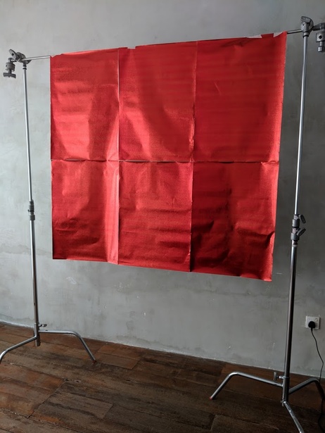 How I Shot This With a Cheap and Unimpressive Looking Backdrop | Fstoppers