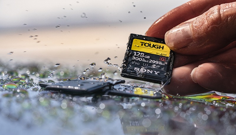 Review: Sony's G Tough Series SD Card Is My Favorite Yet | Fstoppers
