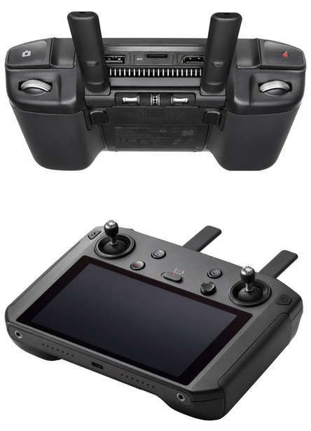 Fstoppers Reviews the DJI Smart Controller | Fstoppers