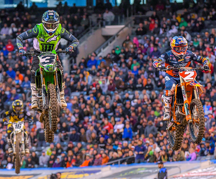Behind the Scenes: Photographing the MetLife Monster Energy Supercross ...