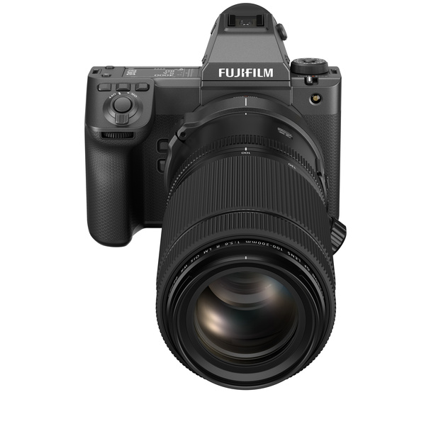 Fujifilm Has Had Its Eyes on Full Frame the Whole Time | Fstoppers