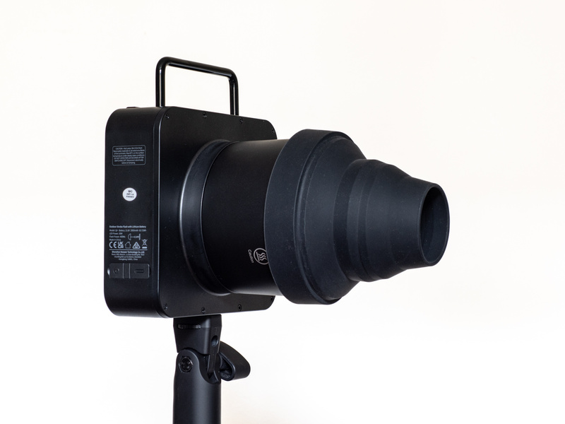 Neewer's Magnetic Flash Accessory Kit: A Perfect Partner for Q4 Outdoor ...