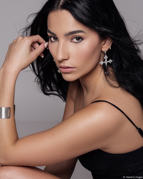 Rachel's new headshot - Hector Reyes on Fstoppers