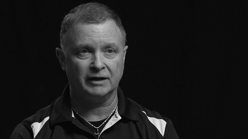 What to Look for When Picking a Frame for a Video Interview | Fstoppers