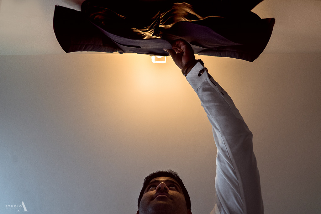 Tips for Better 'Getting Ready' Shots in Wedding Photography | Fstoppers