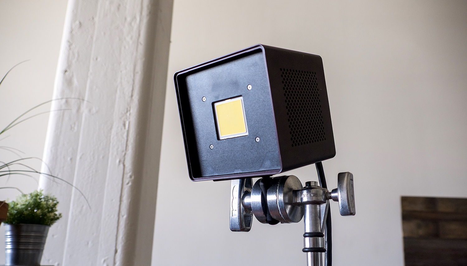 Review: Anthem One Could Be the Next Great LED Light to Save Your ...