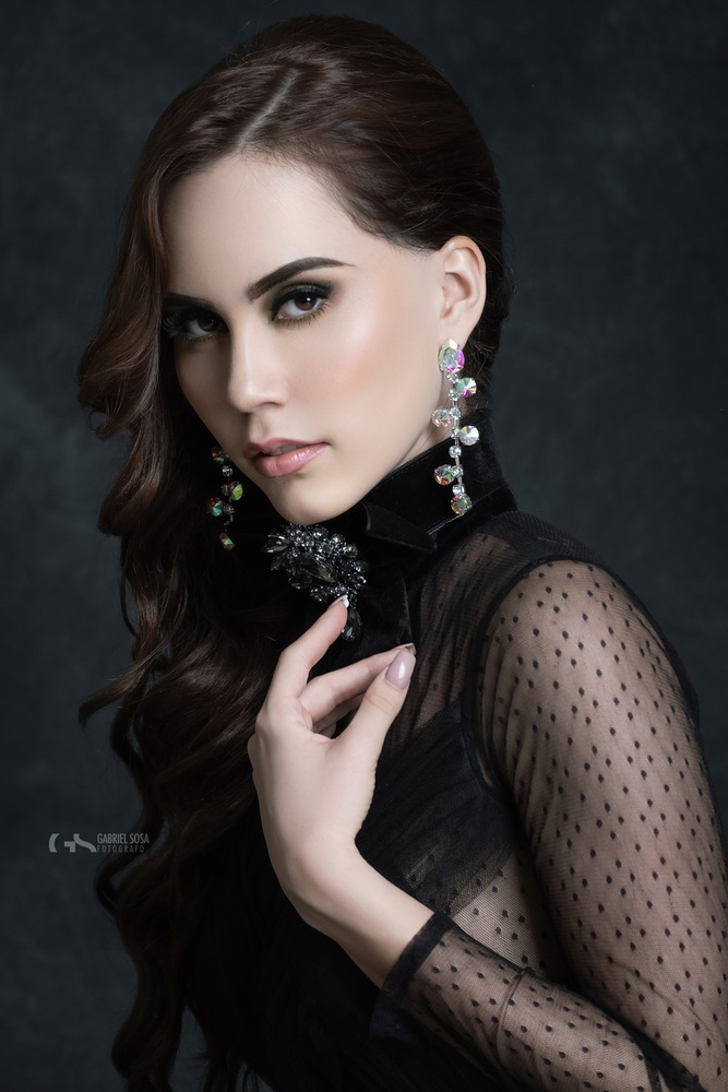 Portrait of a girl - Gabriel Sosa on Fstoppers