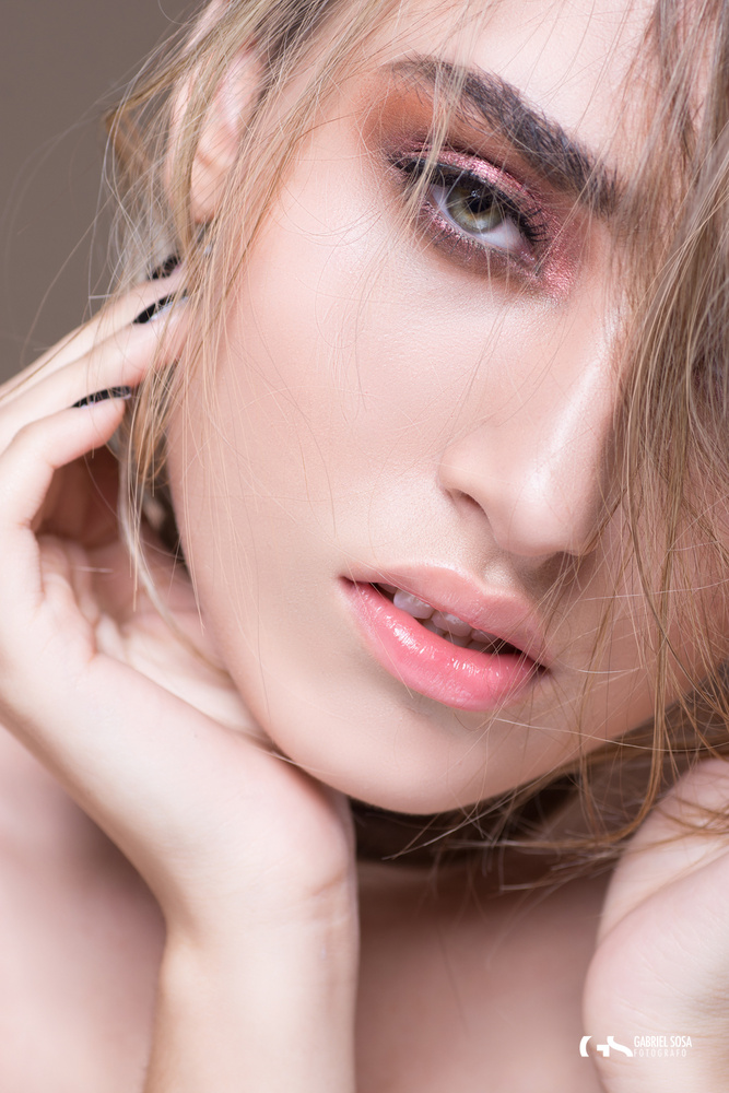 Gaze of Beauty - Gabriel Sosa on Fstoppers