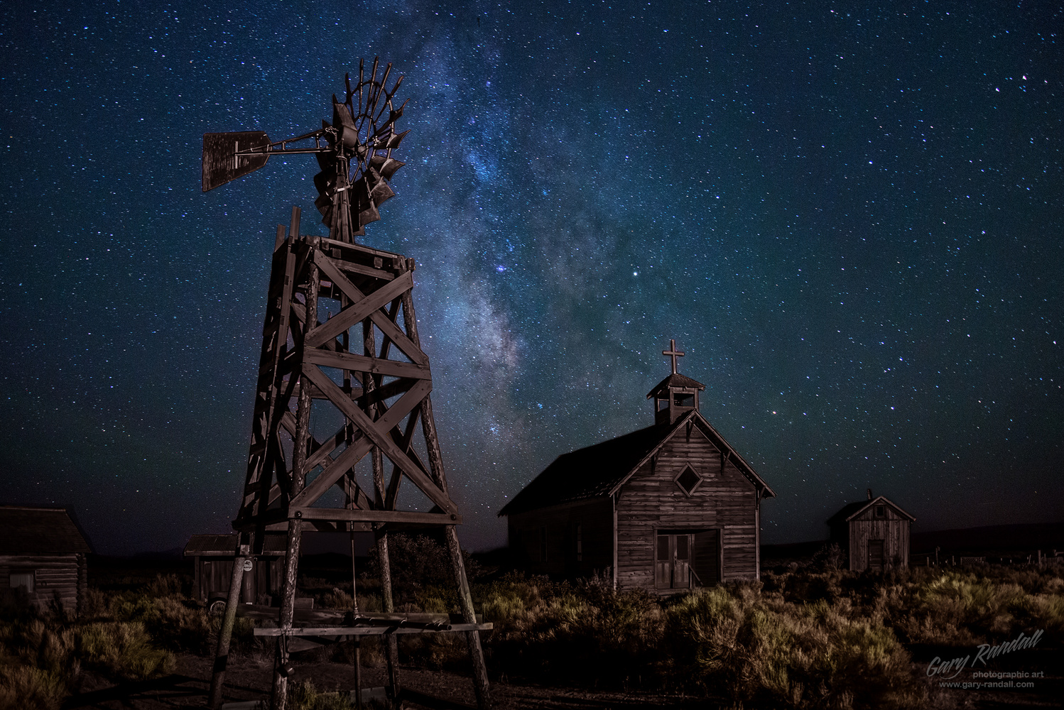 Night Time at Fort Rock - Gary Randall on Fstoppers
