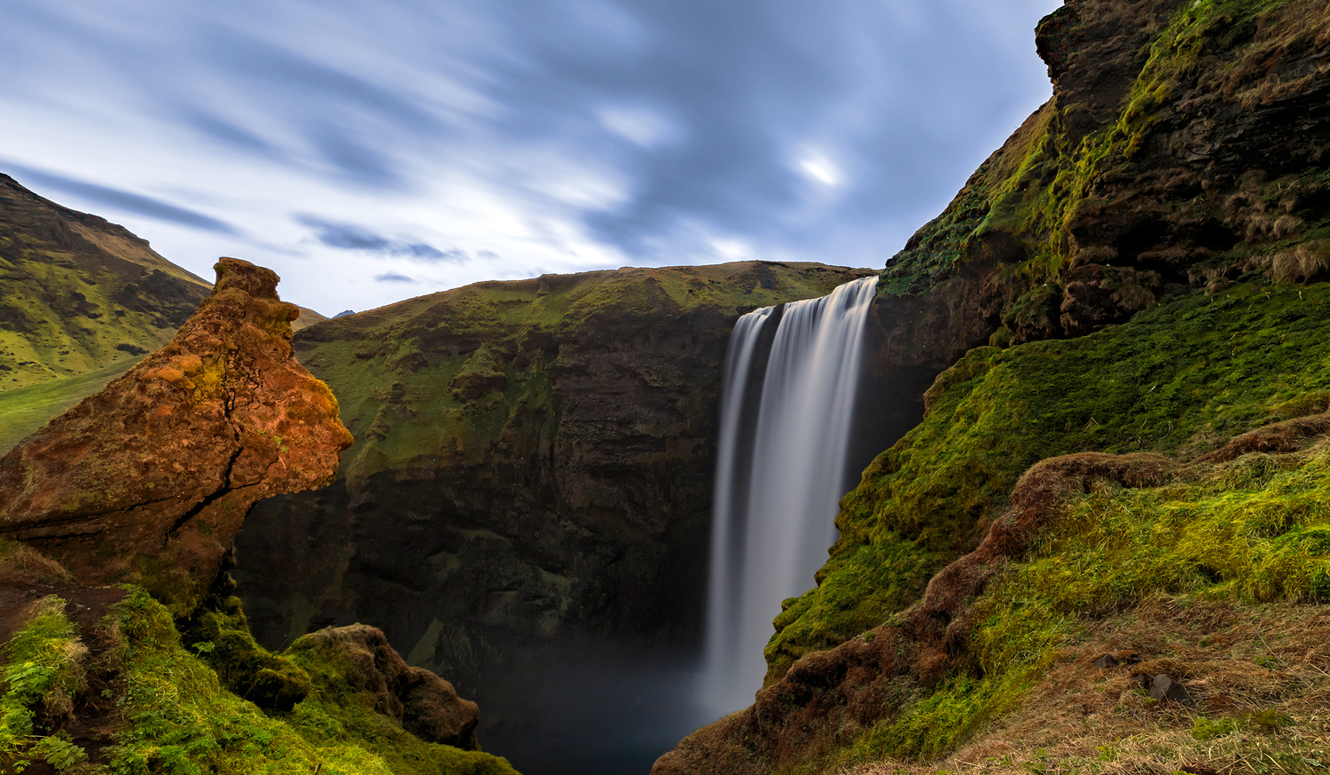 The Troll in the Waterfall - Eirik Sørstrømmen on Fstoppers
