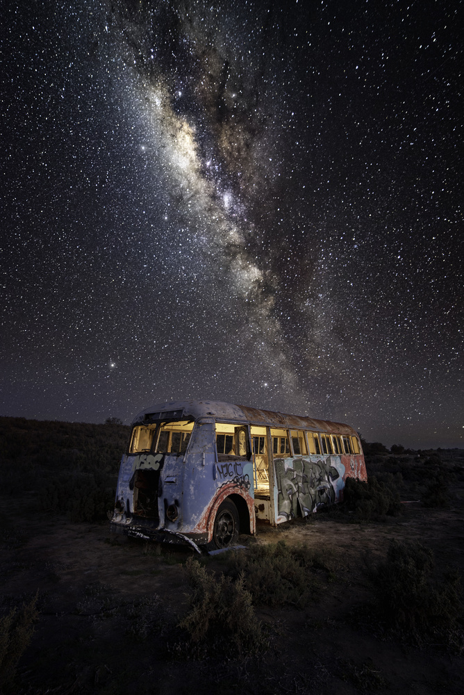 The Magic Bus - Donald Yip on Fstoppers