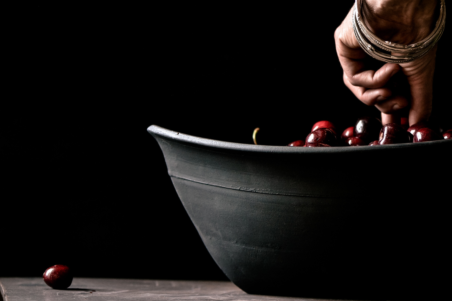 Cherry Bowl - Chillia Zoll on Fstoppers