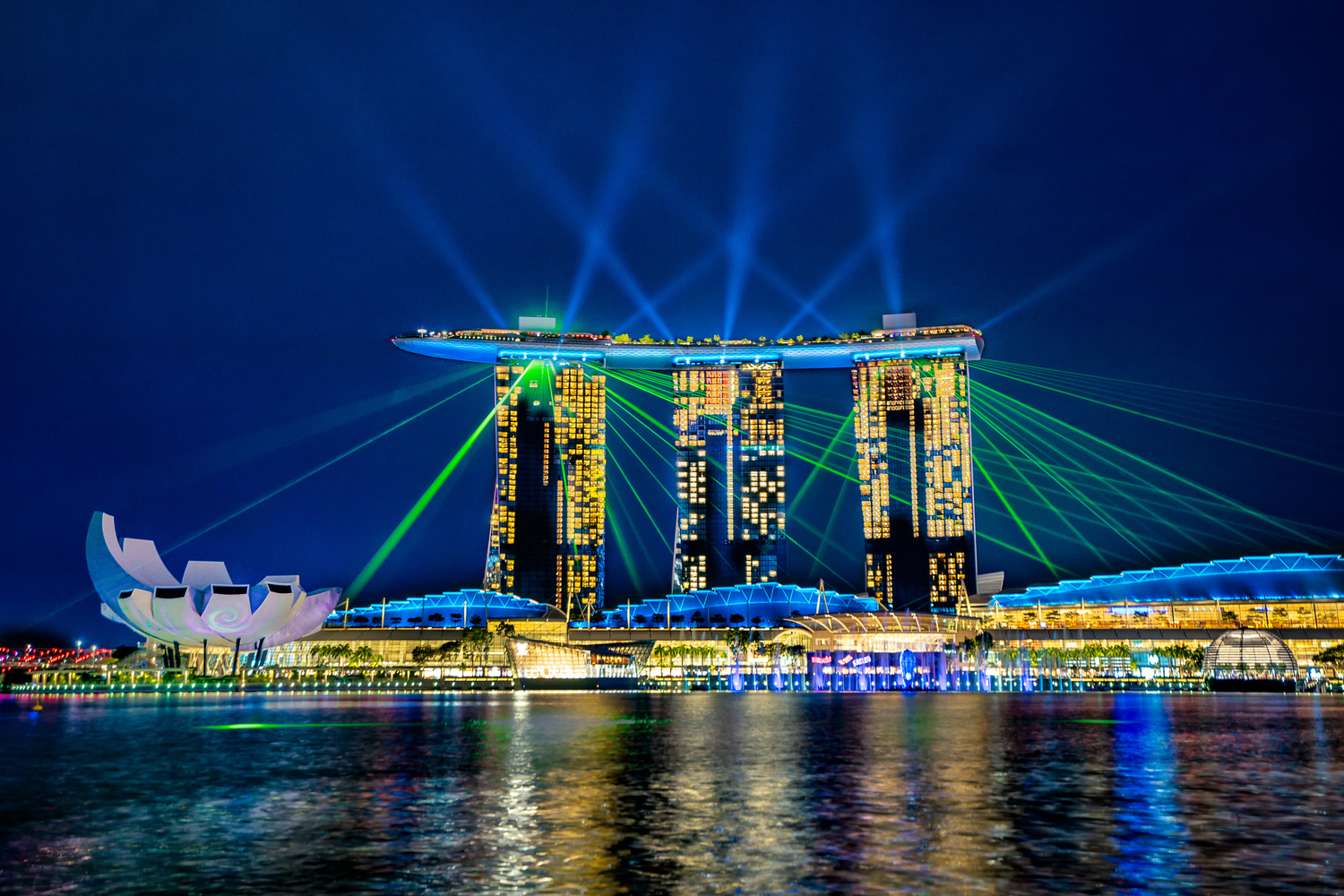 Marina Bay Laser Lights - Kyle Foreman on Fstoppers