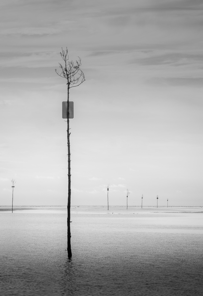 channel markers part 2 | Fstoppers