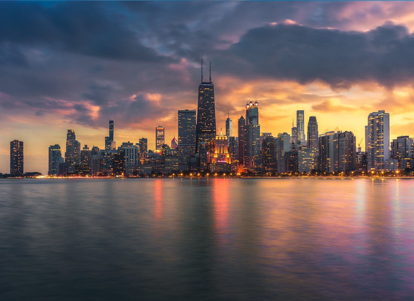Windy City Sunset - Cody Taylor on Fstoppers
