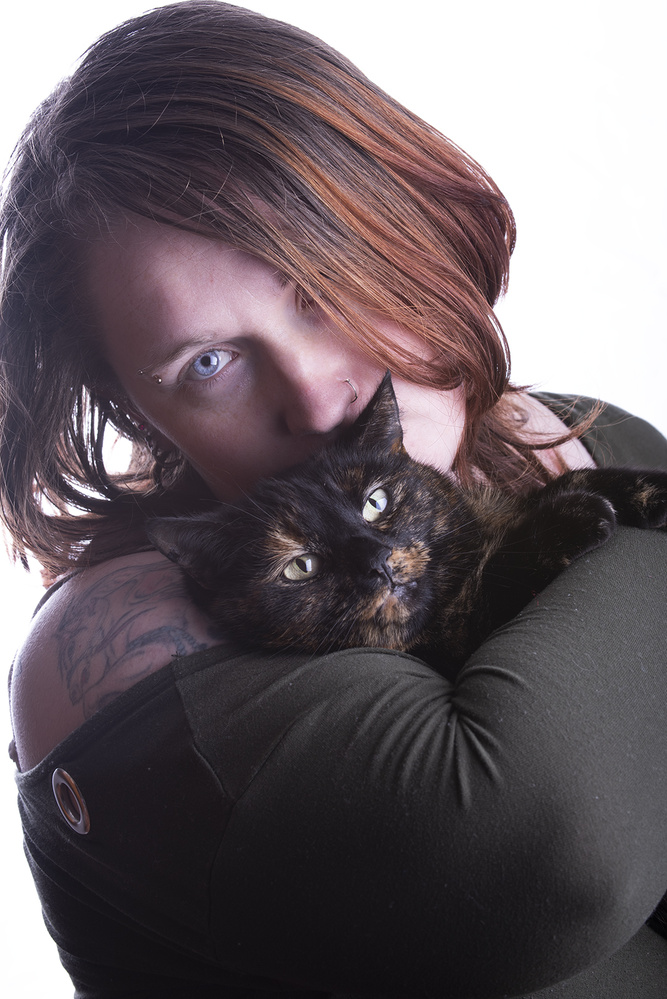 The Wife and her Cat - Griffith Bowen on Fstoppers