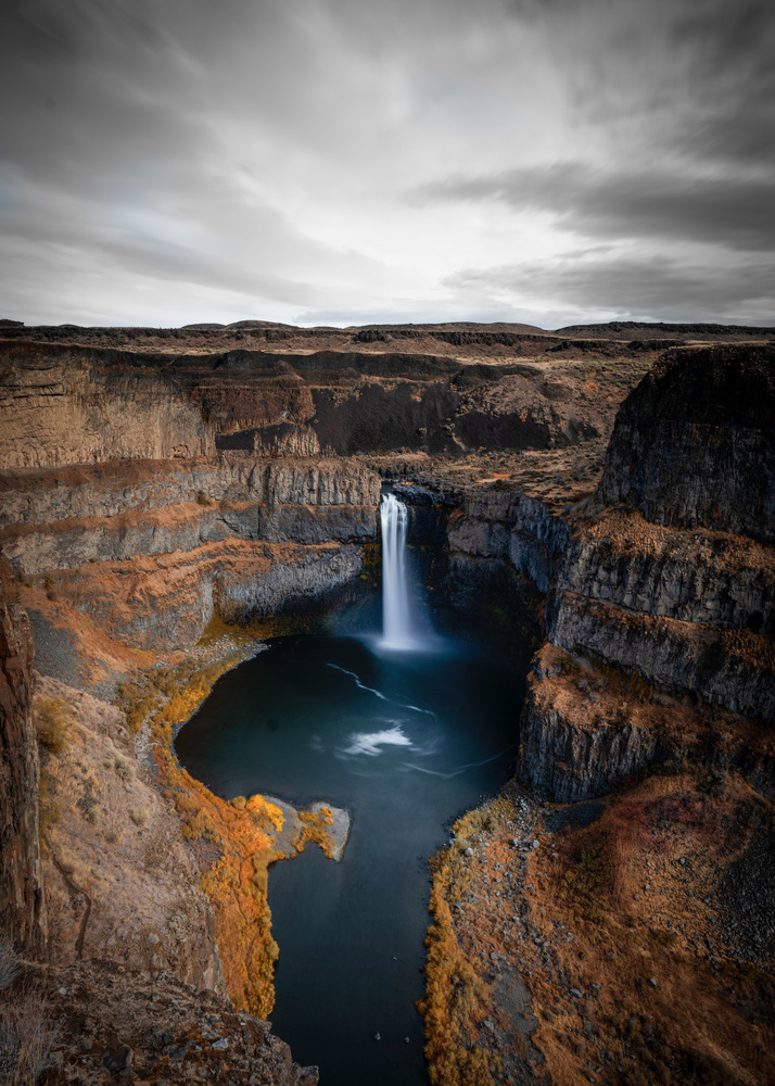 Falling Snake - Christopher Doelman on Fstoppers