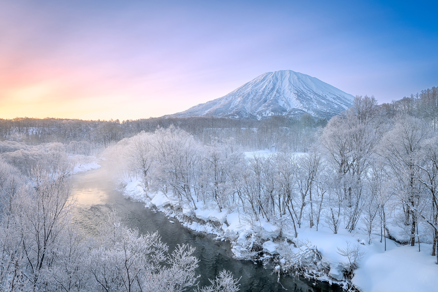 Ezo Fuji shining in the hoarfrost - yuusei nagahata on Fstoppers