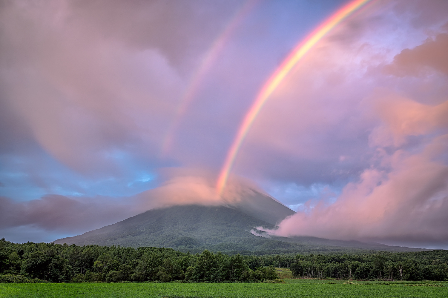 Ezo Fuji with a rainbow - yuusei nagahata on Fstoppers
