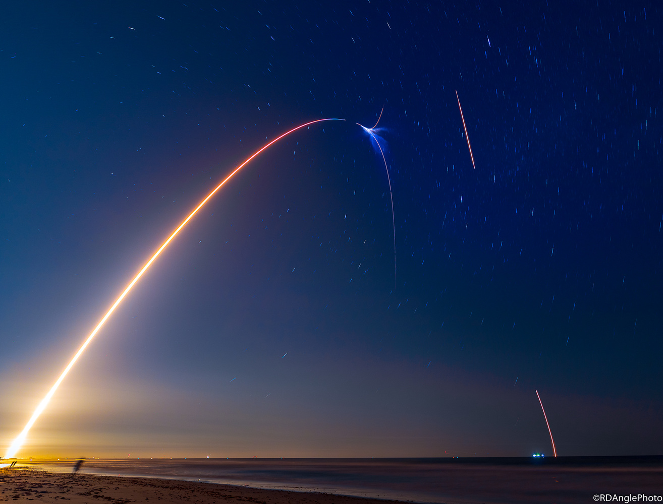 Streak Through The Night - Richard Angle on Fstoppers