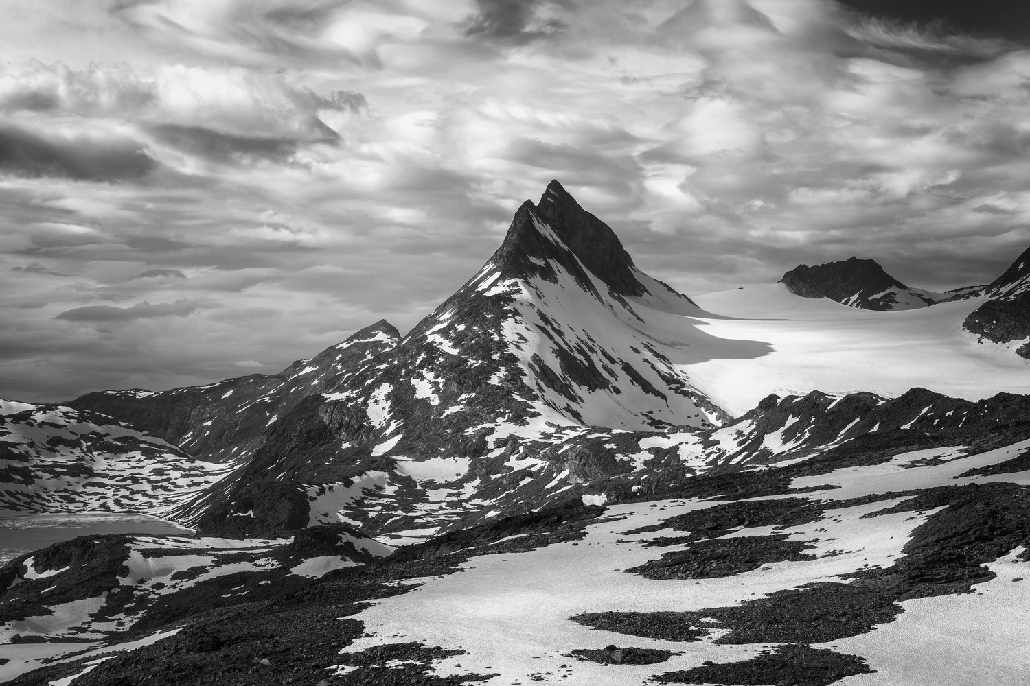 Uranostind - Rickard Eriksson on Fstoppers