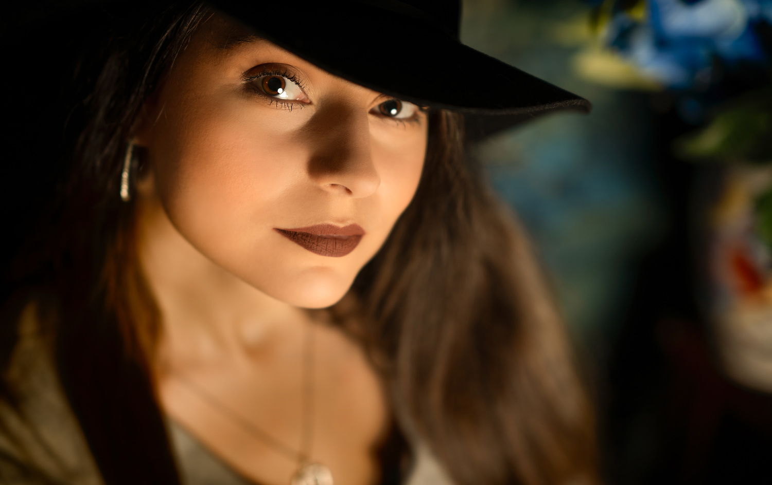 Portrait of a strong woman - Phil Cornwall on Fstoppers