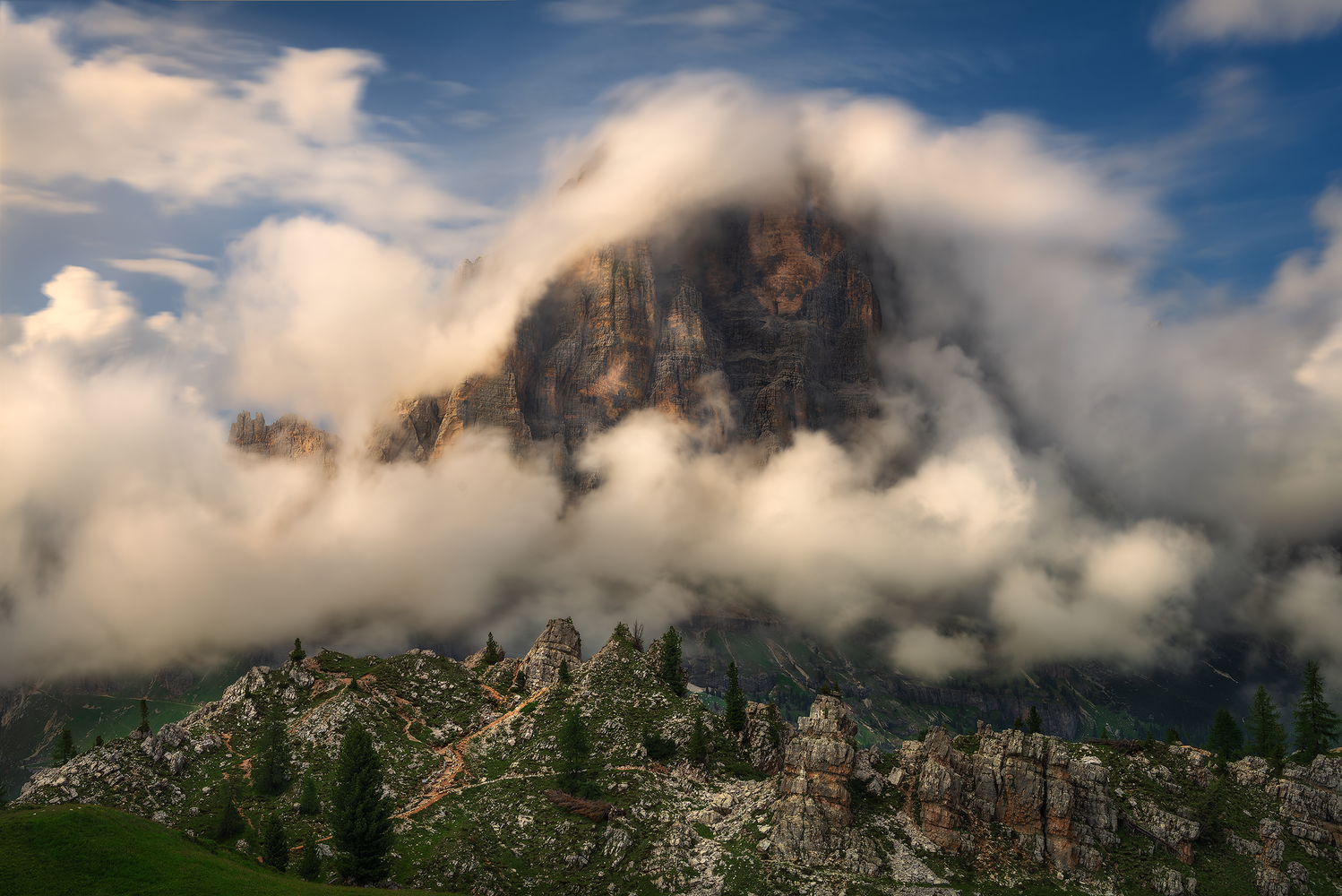 Undercover - Aharon Amram on Fstoppers