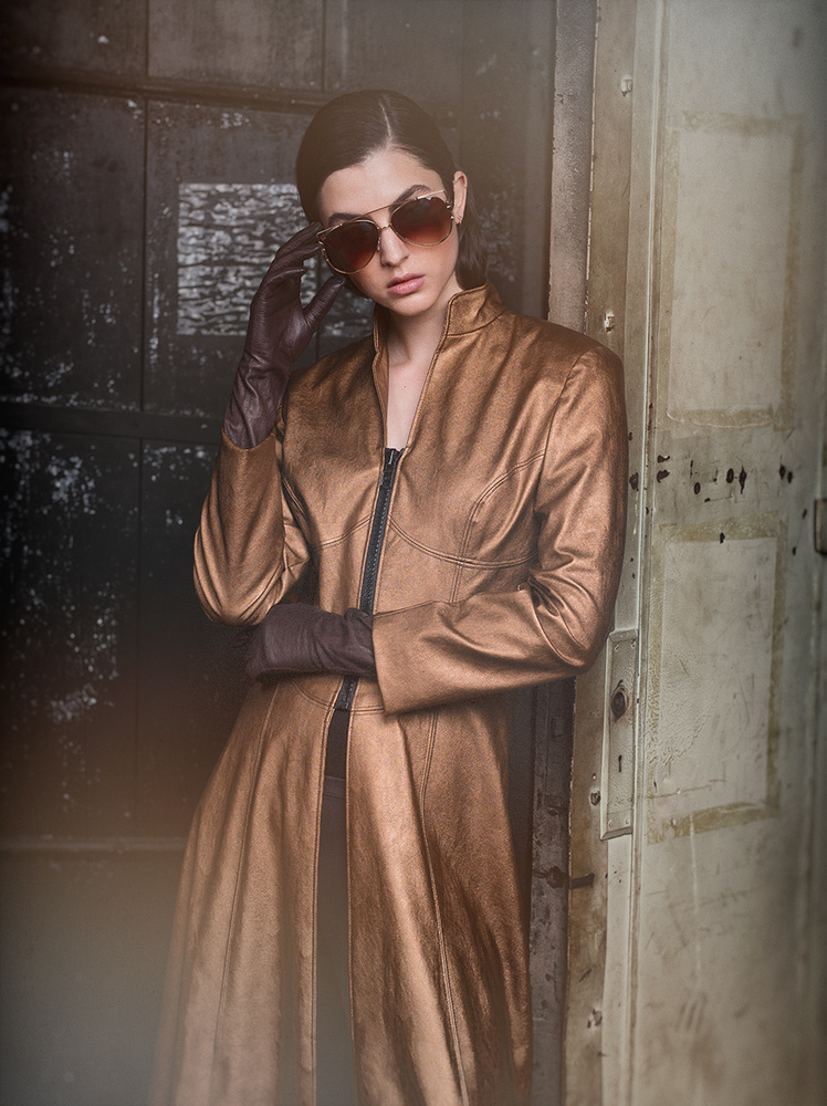 Matrix-Inspired Costume - Dan Howell on Fstoppers