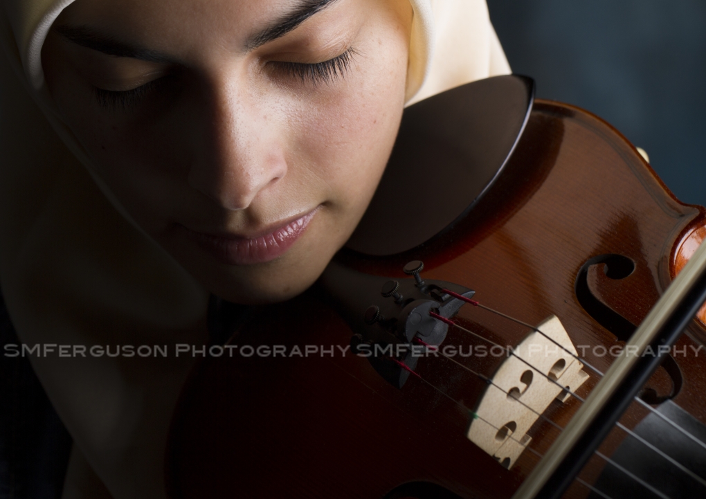 It's in the Music - Shannon Ferguson on Fstoppers