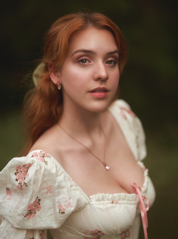 Izzy, 2023 - Beth Moore on Fstoppers