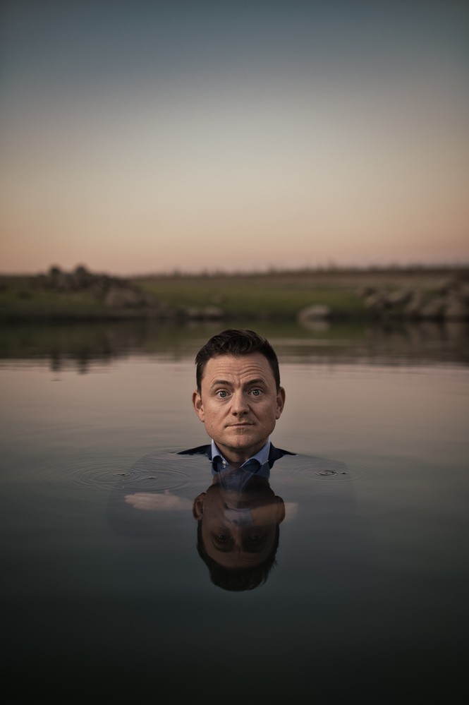 Above water - Tim Engle on Fstoppers