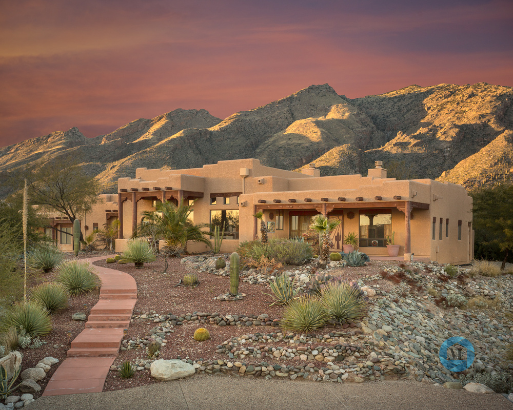 Arizona desert home at sunset - Mike Leland on Fstoppers