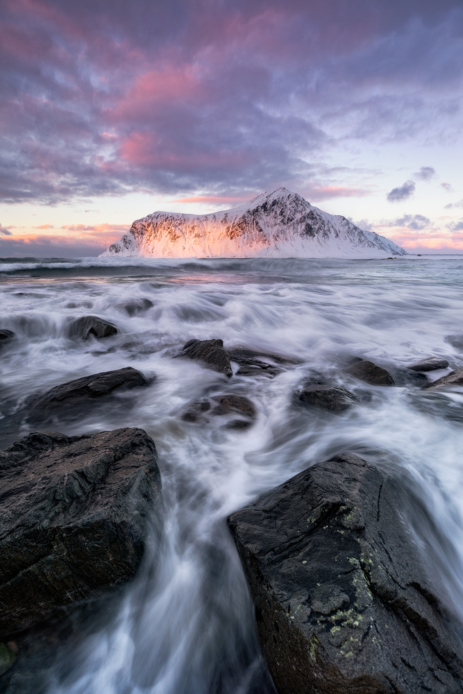 Arctic Glow - Mikkel Beiter on Fstoppers