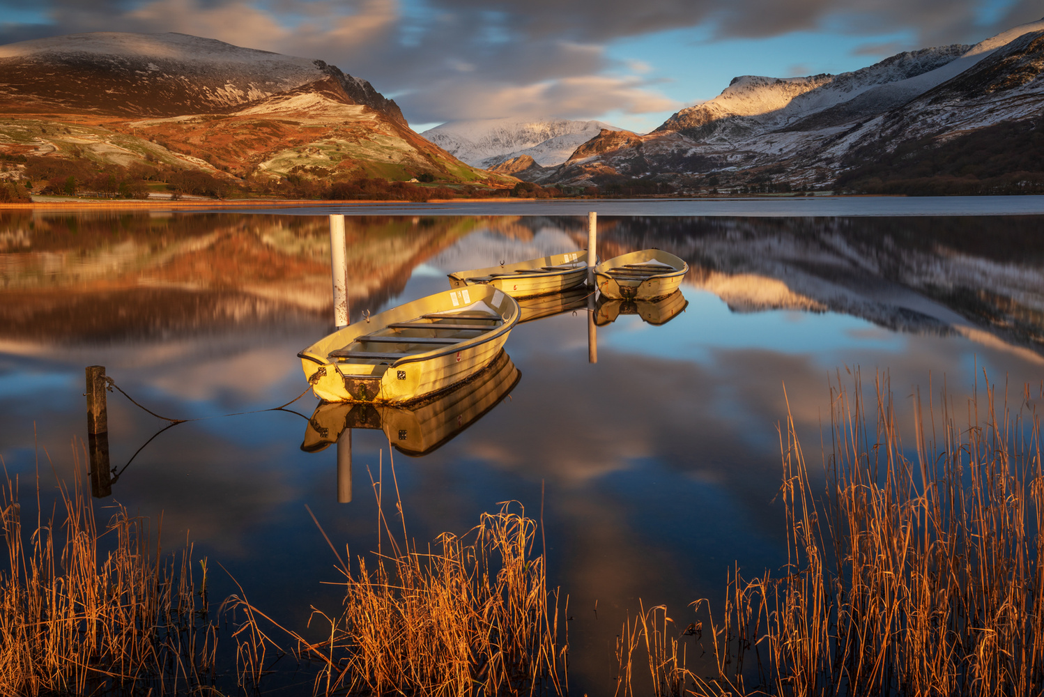 Llyn Nantlle Uchaf-The colourful Winter - Tomasz Janicki on Fstoppers