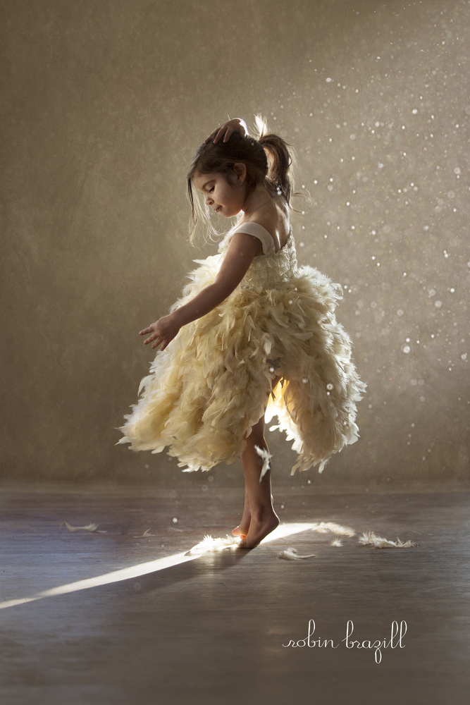 Feather Dancer - Robin Brazill on Fstoppers