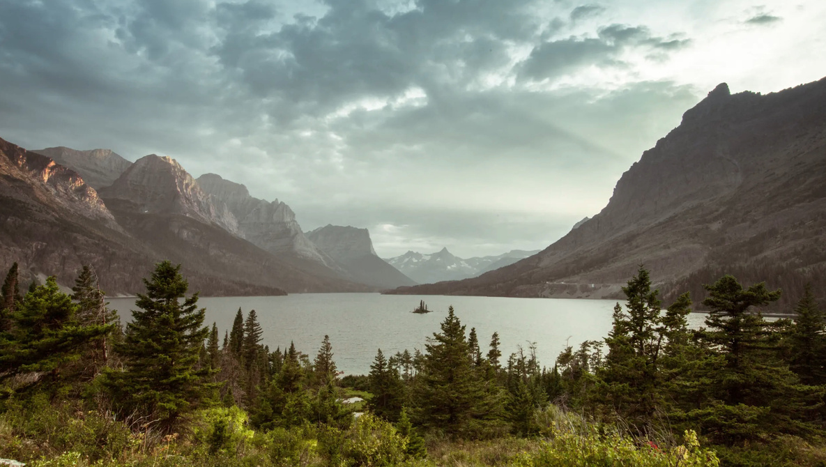 Why Your Lightroom Edits Look Inconsistent and How to Fix Them | Fstoppers