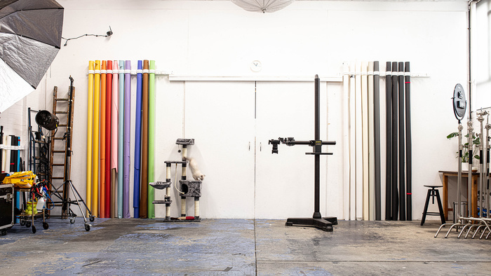 $20 DIY Paper Seamless Roll Storage System