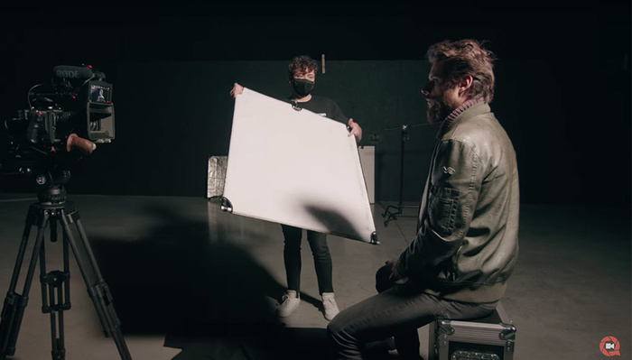 5 Lighting Setups Using a Single Light – SySyPhoTo