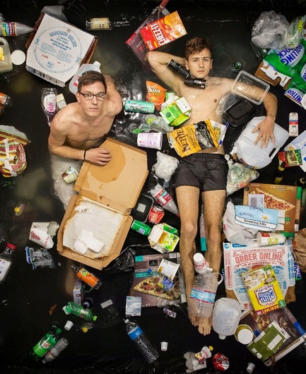 "7 Days of Garbage" A Shocking Series By Gregg Segal | Fstoppers