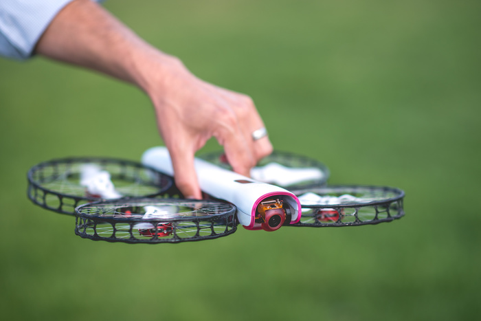 Hands-On with a Pre-Production Vantage Robotics 'Snap' Drone: The One I ...
